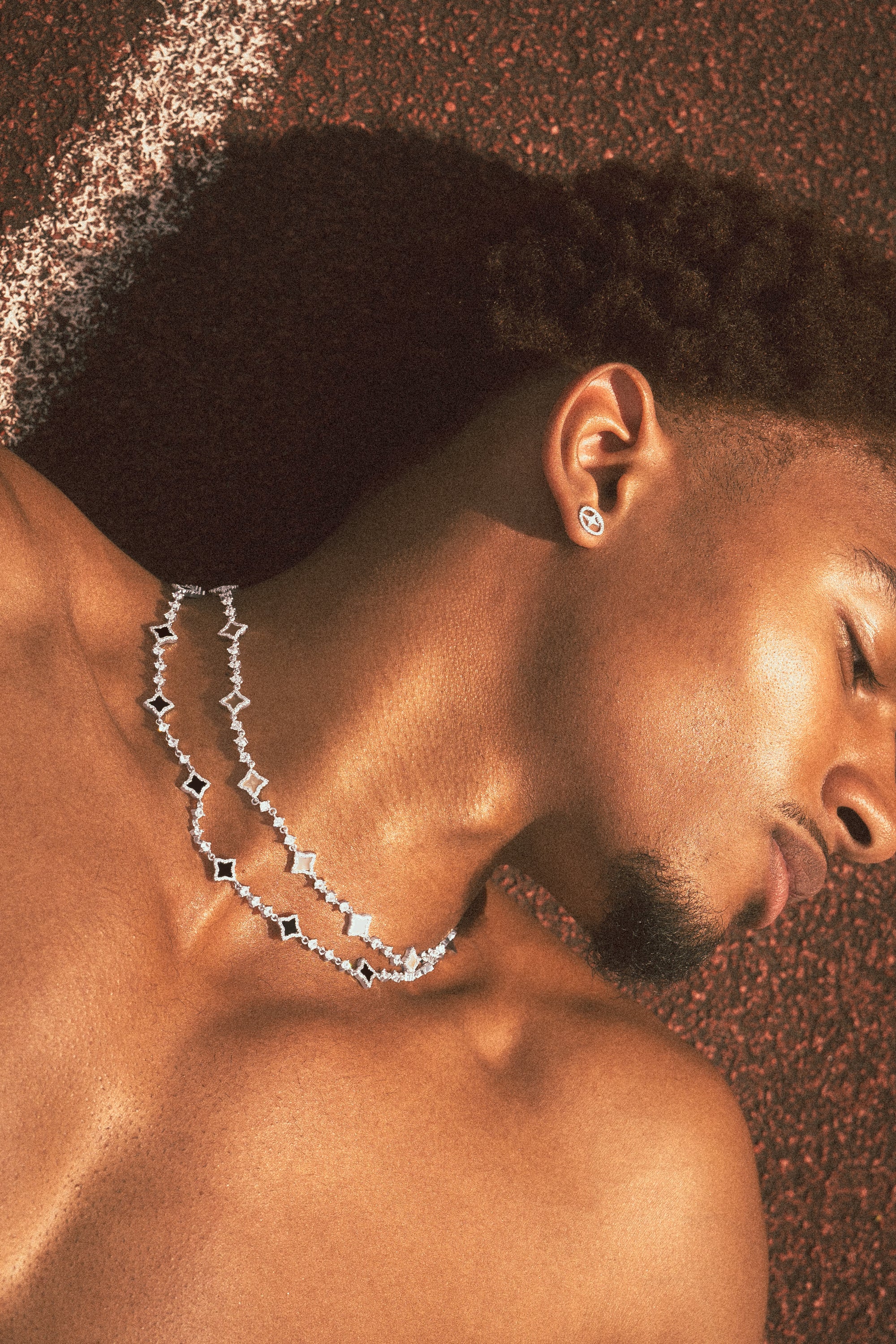 Make it shine - Streetwear jewelry and clothing